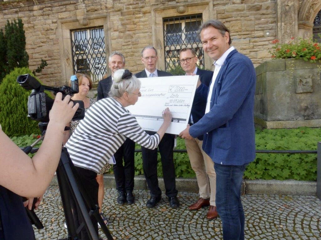 Sonja-und-Helene-Sutter-Stiftung - Homepage - www.sutter-stiftung.de