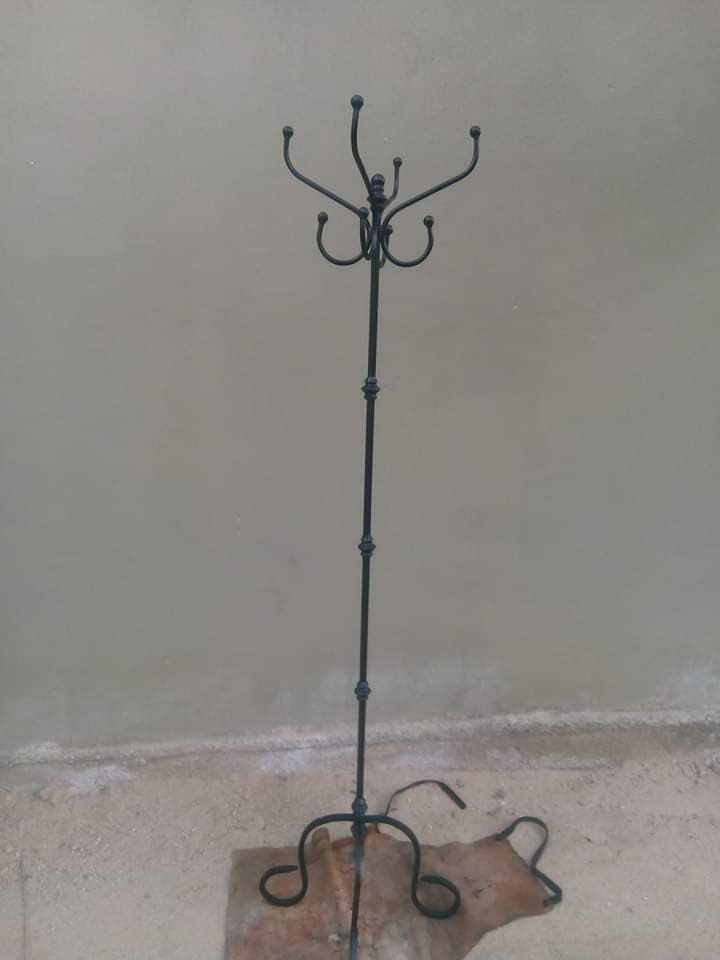 PERCHEROS DE HERRERÍA - Página web de herreriaescondidoweldingptoesc