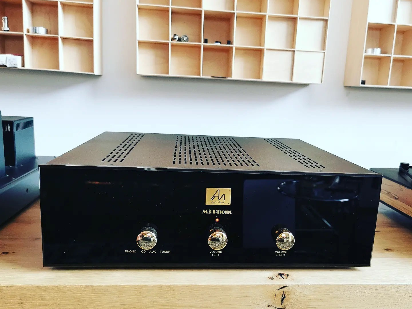 Audio Note M3 Vorverstärker - MR-HiFi - Musik Resort