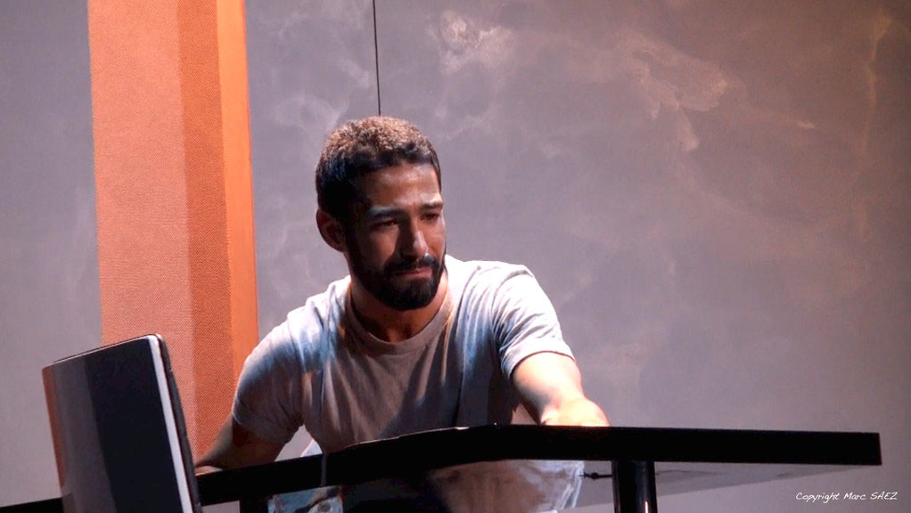 2012 -PHOTOS DU SPECTACLE PAR MARC SAEZ - "À NU" Le Spectacle