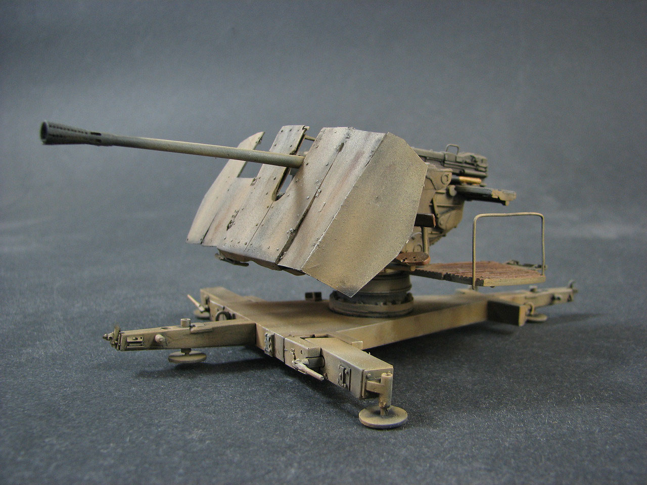 5cm Flak 41 - Custom-Scales Webseite!