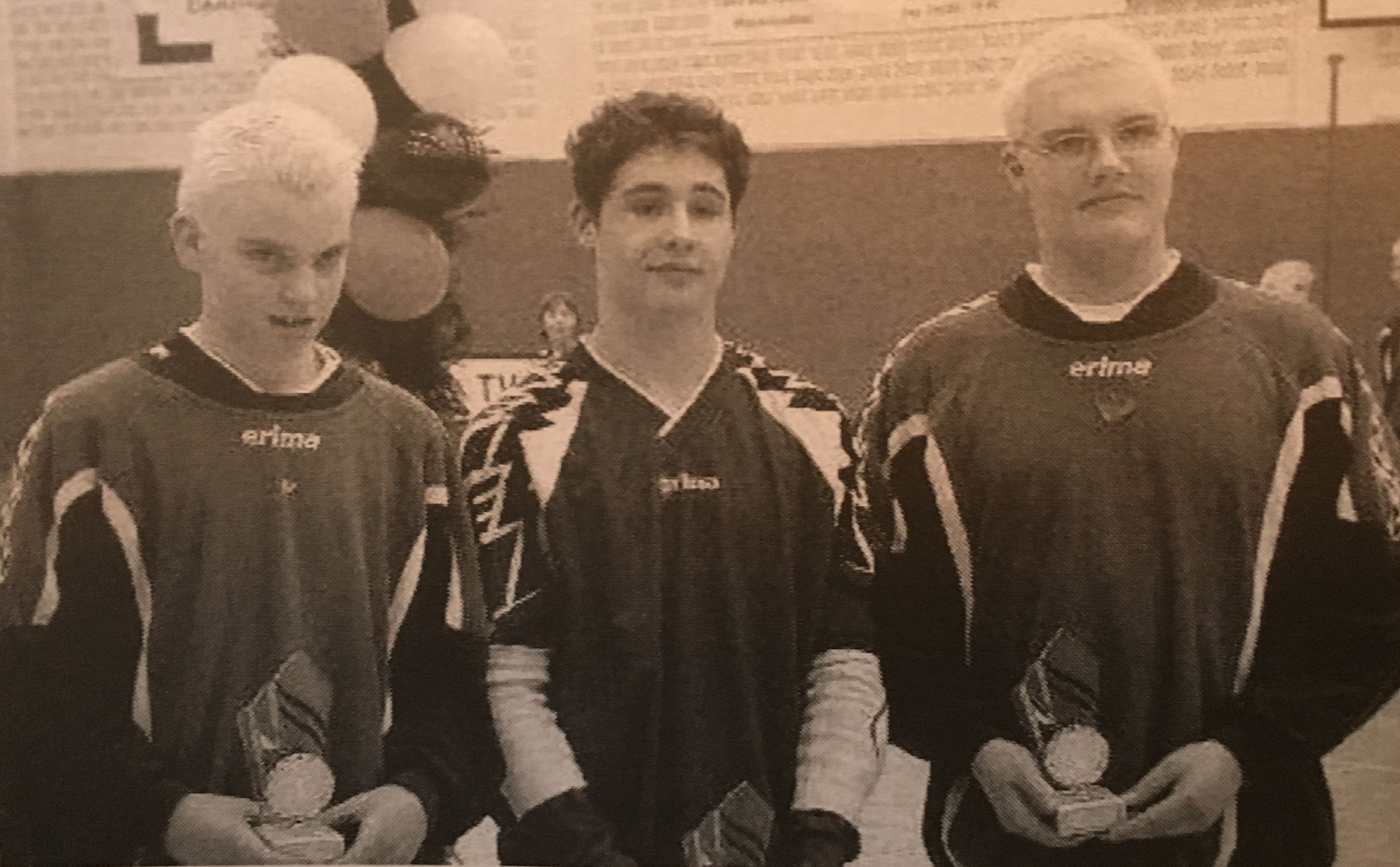 Abteilung Faustball: U14-DM 2001: Als sich der TV Brettorf und TV ...