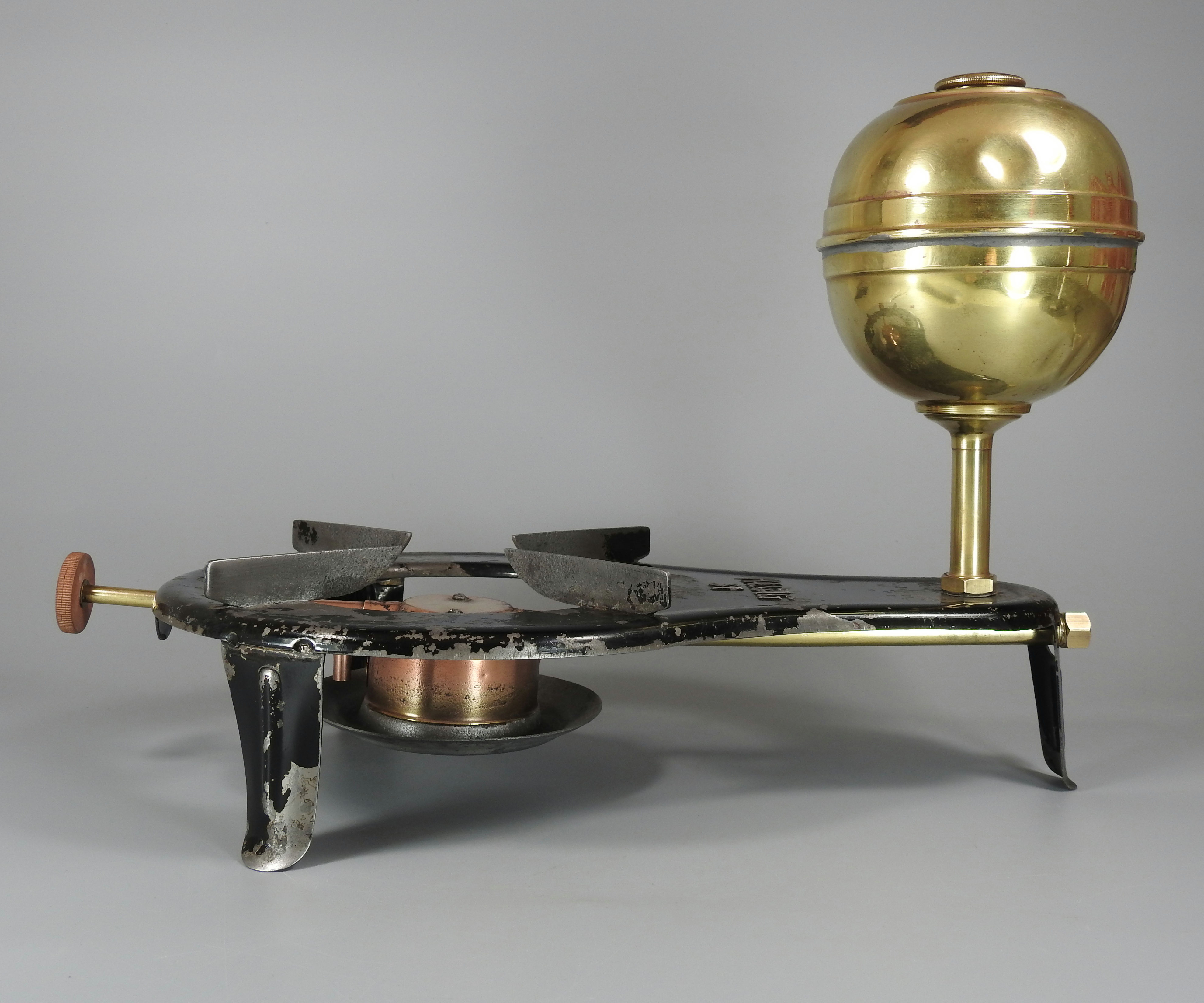 HUGO SCHNEIDER - HASAG 31 - The Loveland Lantern Collection