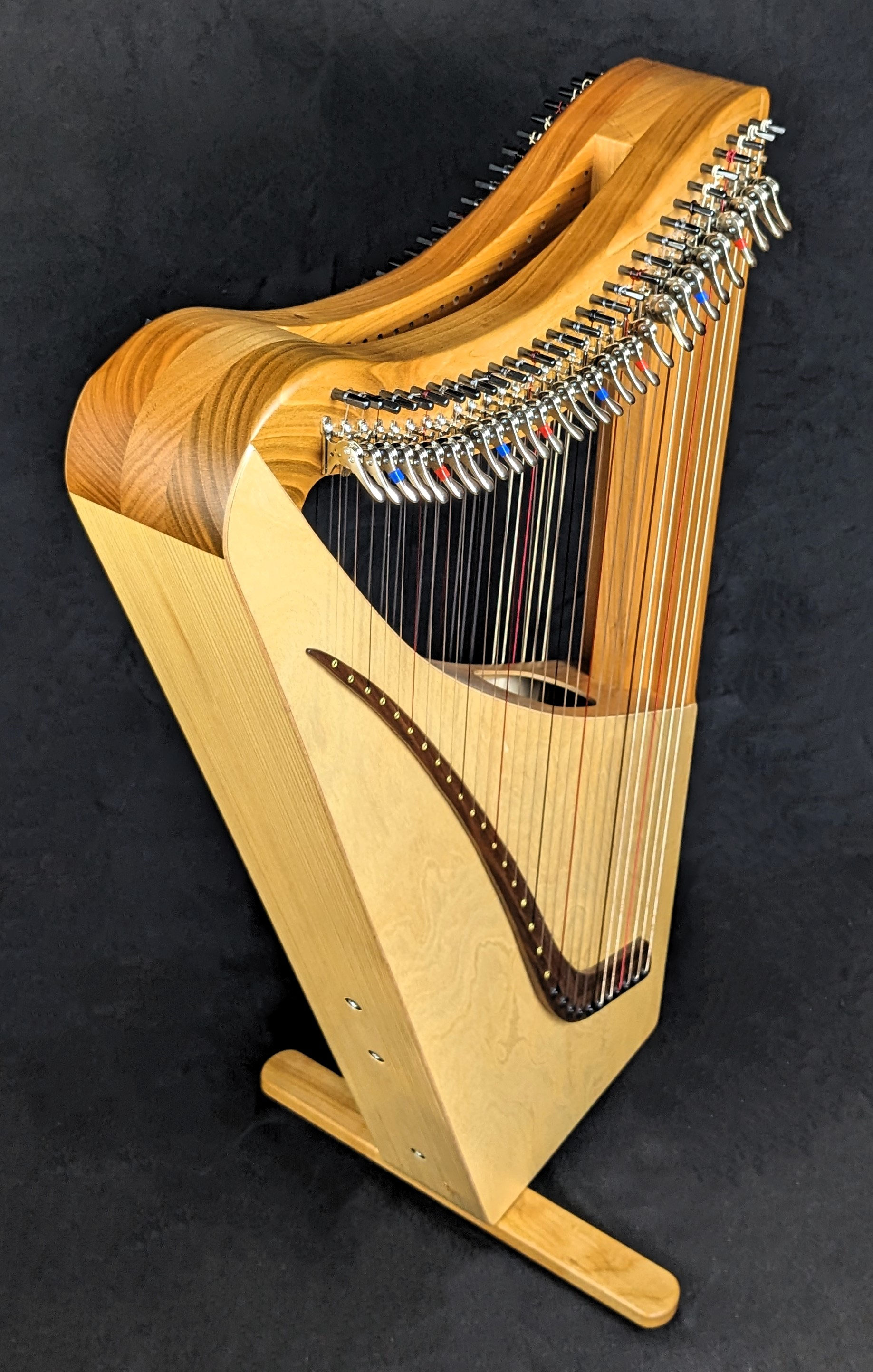 Double-strung Harp 2x30 strings - Electric Harp and Travel Harp