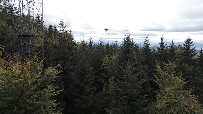 Air sampling devices for UAV - Vienna Scientific