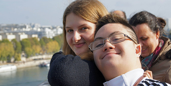 Internationaler Jugendfreiwilligendienst (IJFD) - zeichen-der-hoffnungs ...