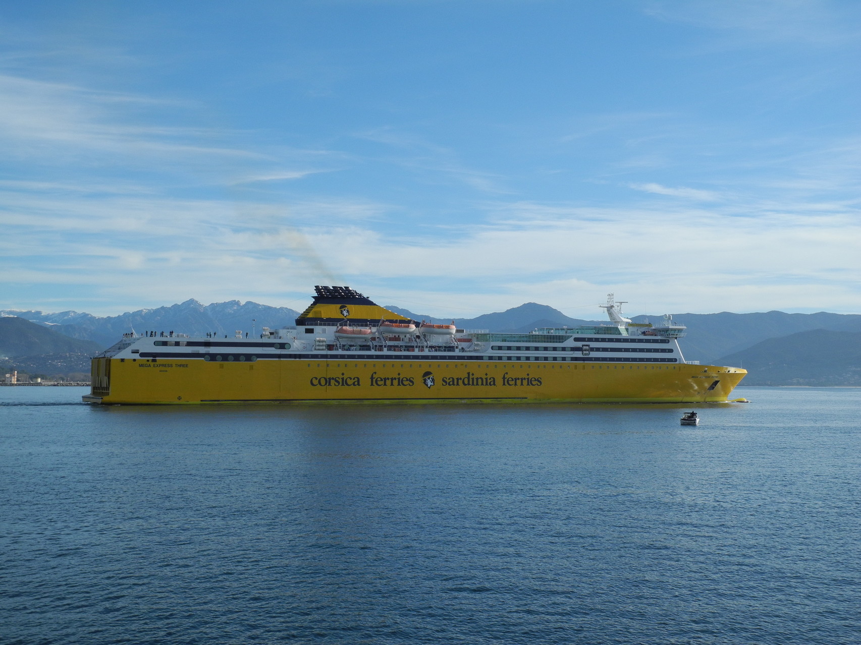 MEGA EXPRESS THREE - Corsica Battelli