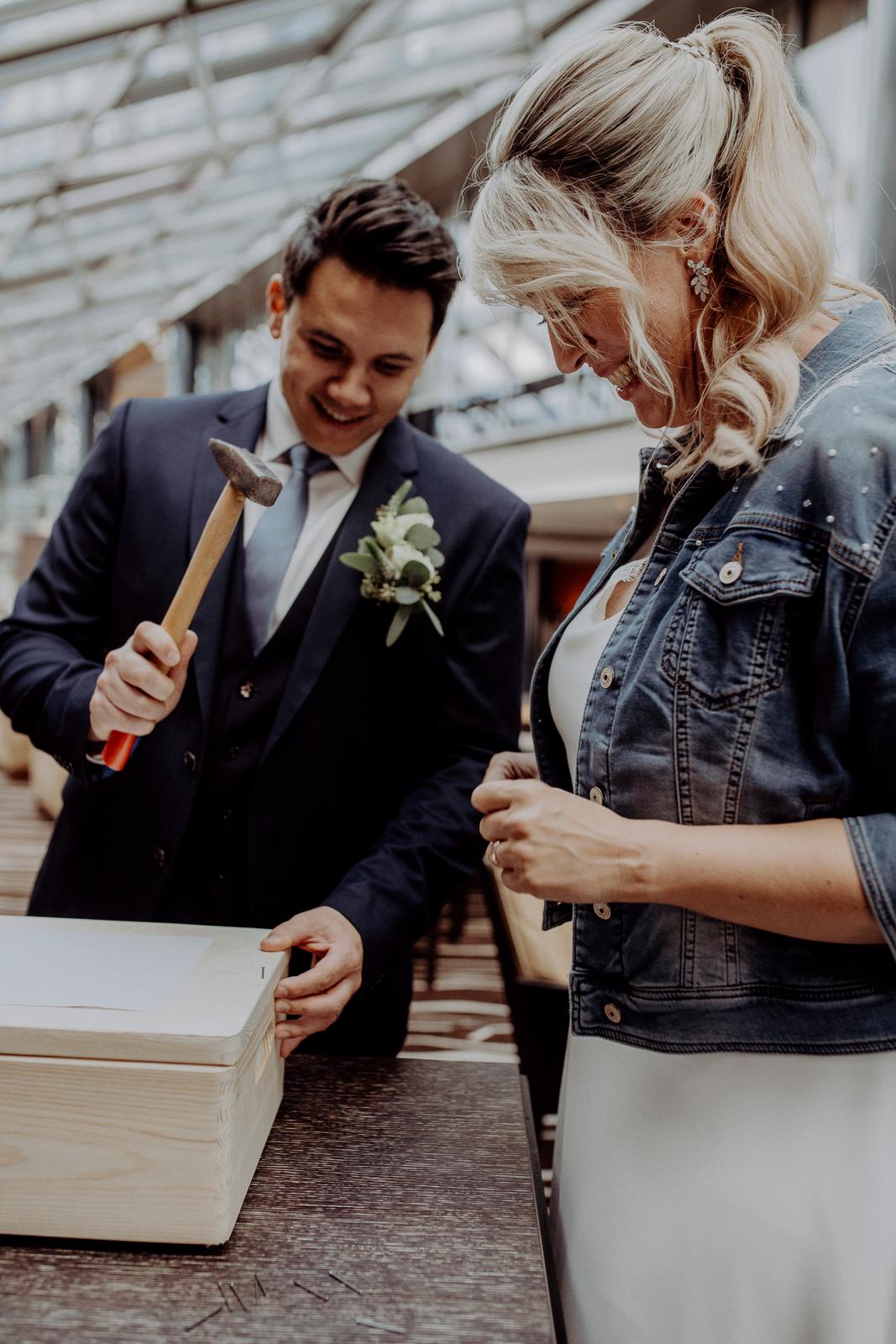 Hochzeit unter erschwerten Bedingungen - Atelier VON EIDEN - lass dir ...
