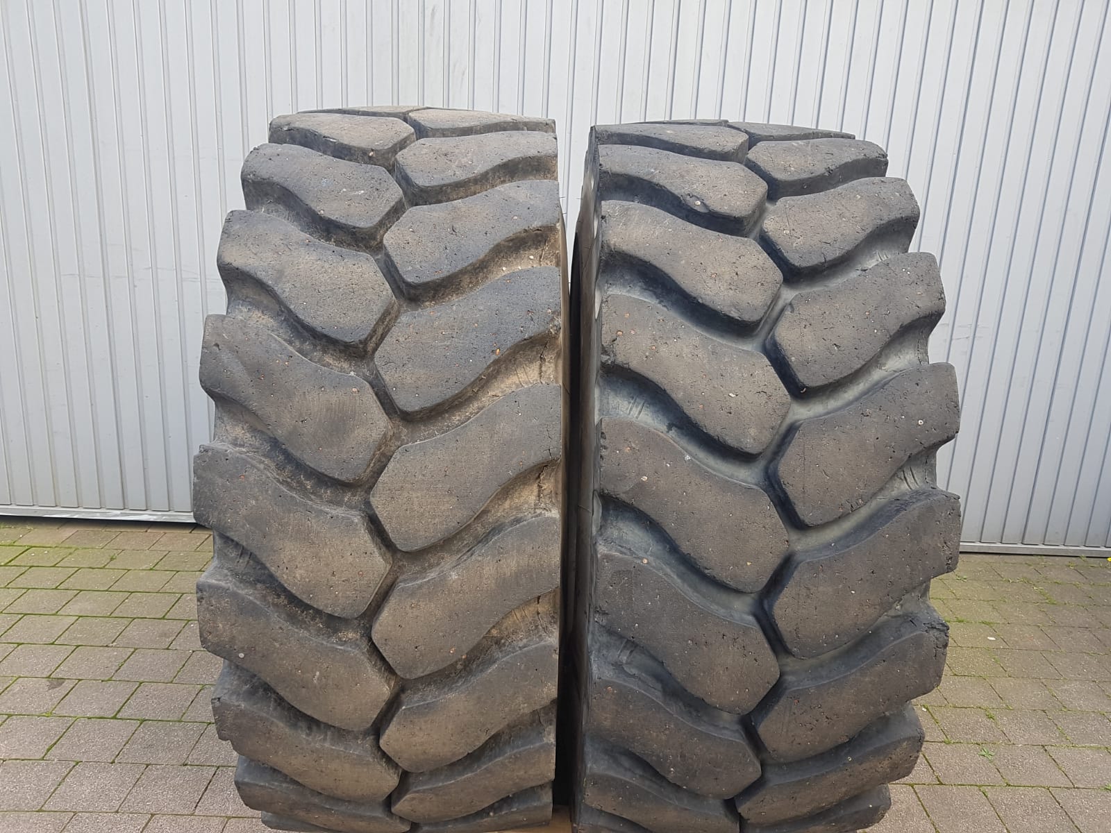 20.5R25 (20.5-25) - burhan1989baylans Webseite!