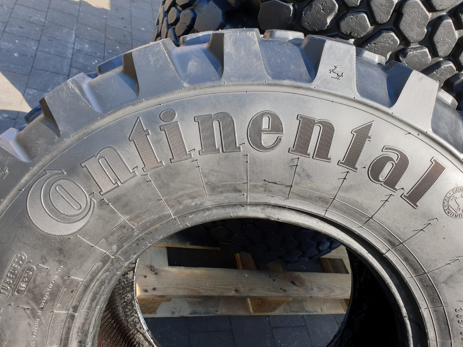 14.5R20 (365/80R20) - burhan1989baylans Webseite!