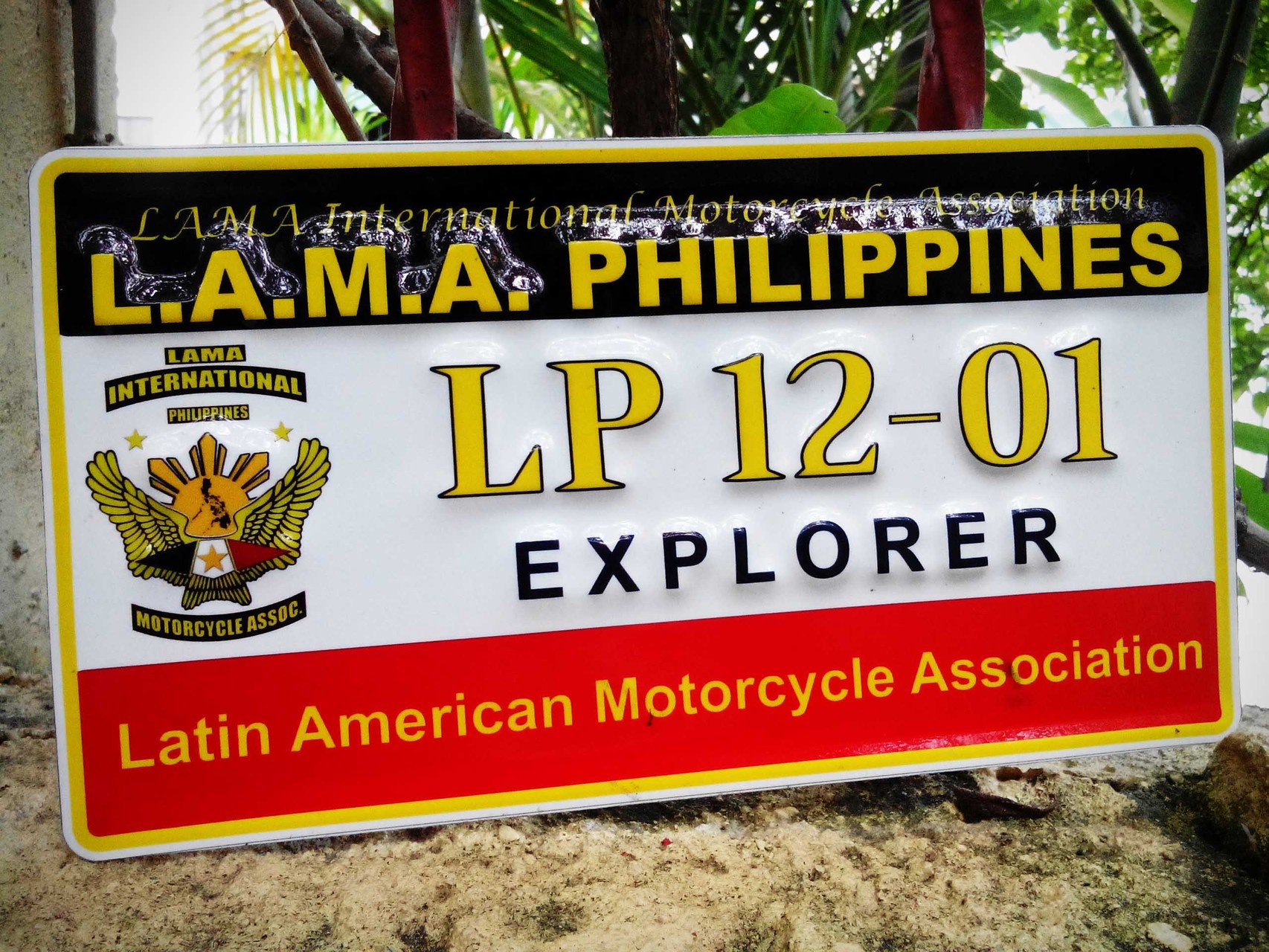 Random Plates Designs - SOUQ Custom Plates