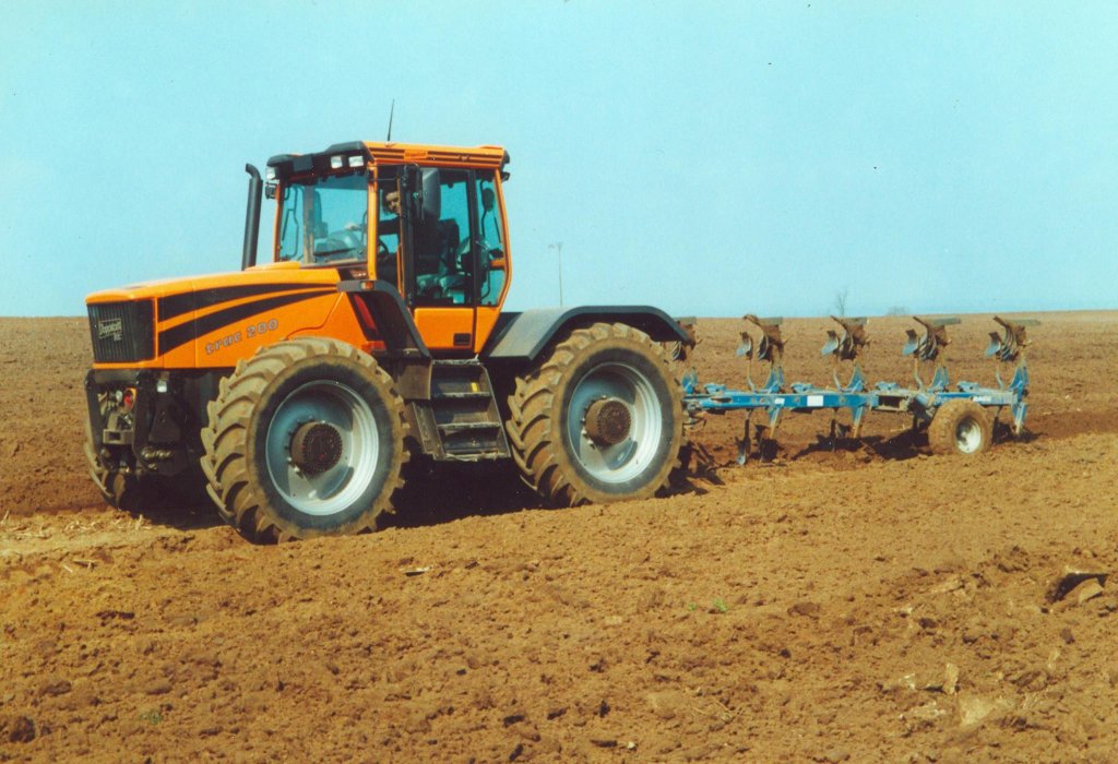 Doppstadt Traktoren - Technische Daten - tractorbook.de