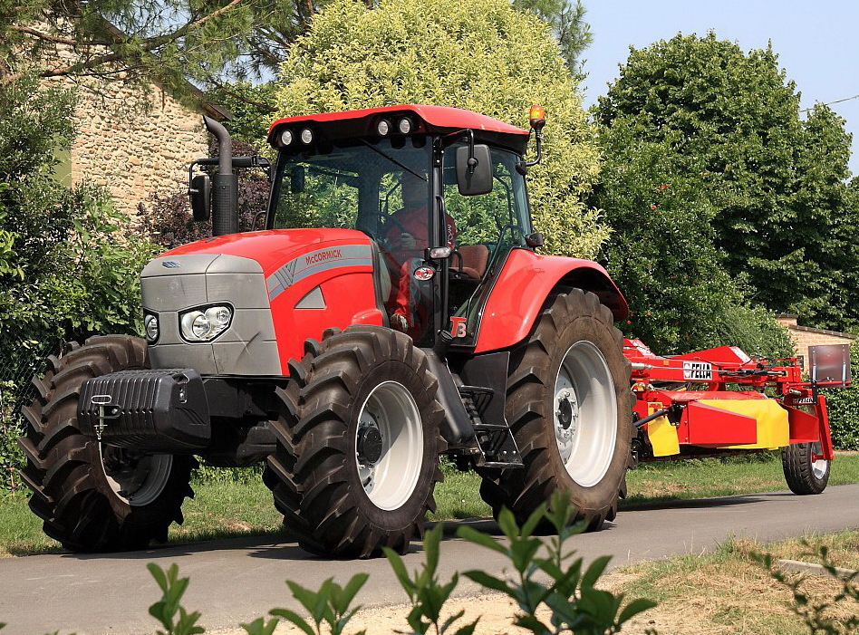 McCormick Traktoren ab 2000-2010 - Technische Daten - tractorbook.de