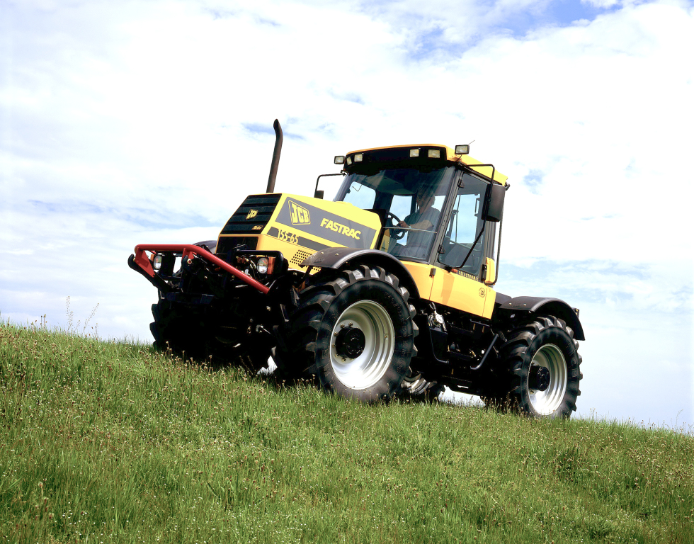 JCB Traktoren - Technische Daten - tractorbook.de