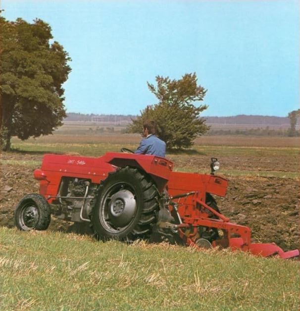 IMT Traktoren - Technische Daten - tractorbook.de