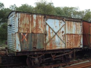 LMS Goods Van - M 187085 - grcwm