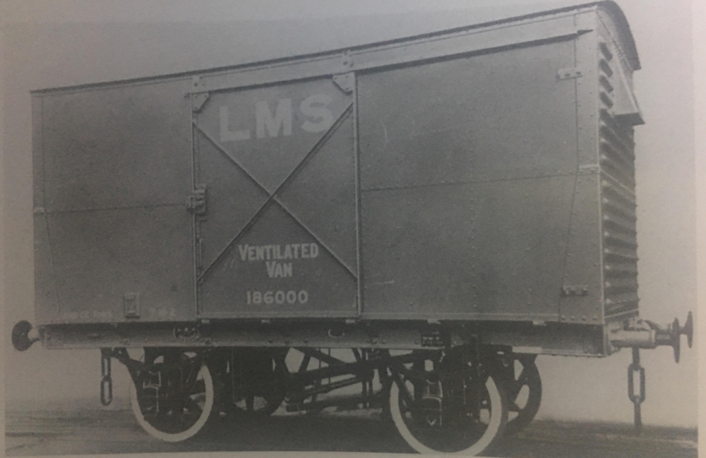 LMS Goods Van - M 187085 - grcwm