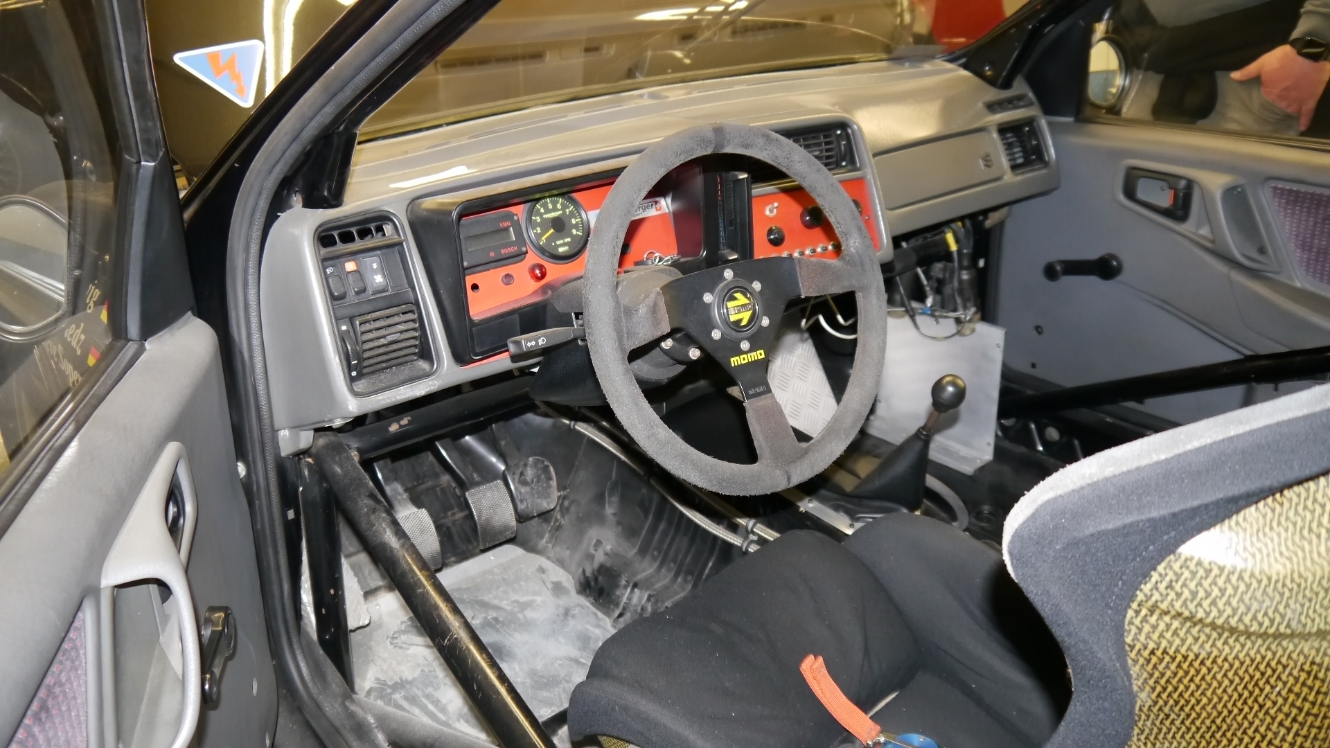 Classic Koeln zu Besuch in der FORD Classic Sammlung - Classic Koeln ...
