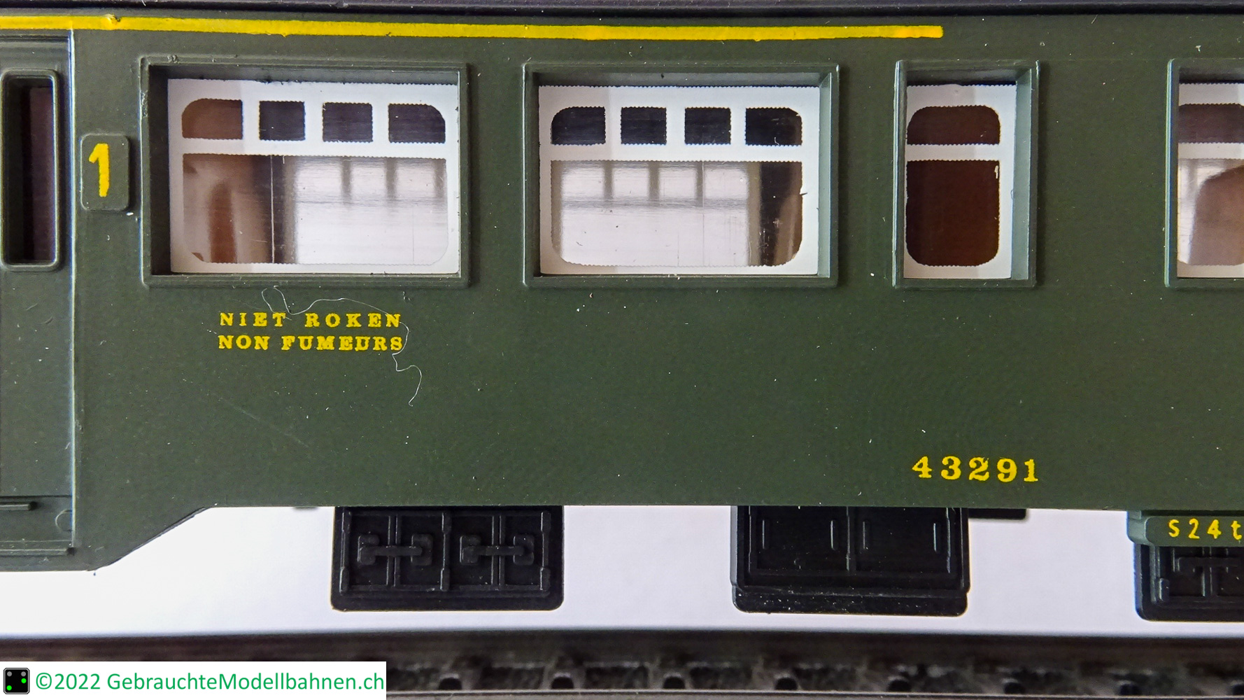 Lima Personenwagen - Gebrauchte Modellbahnen