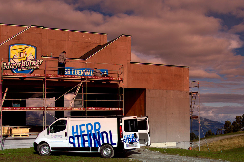 Schilder, Wegweiser und Werbetafeln - WERBETECHNIK & DRUCK TIROL - HERR ...