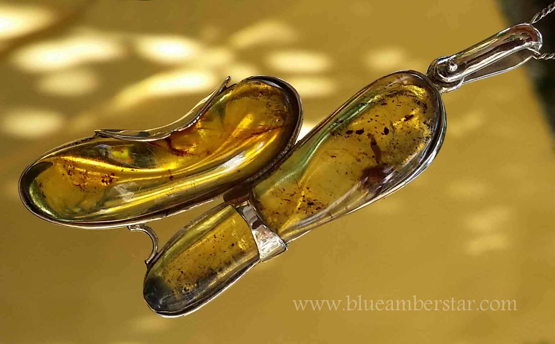 The best jewels of the Dominican Republic - Larimar and Blue Amber