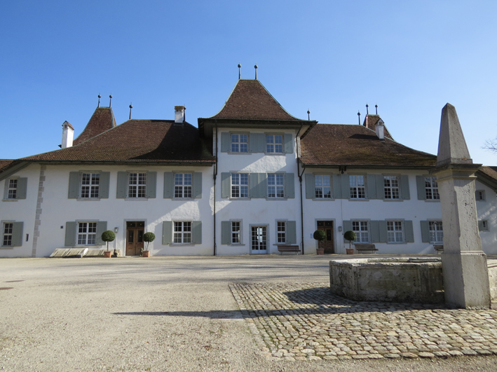 Sehenswürdigkeiten Schloss Waldegg - Die besten Reisetipps