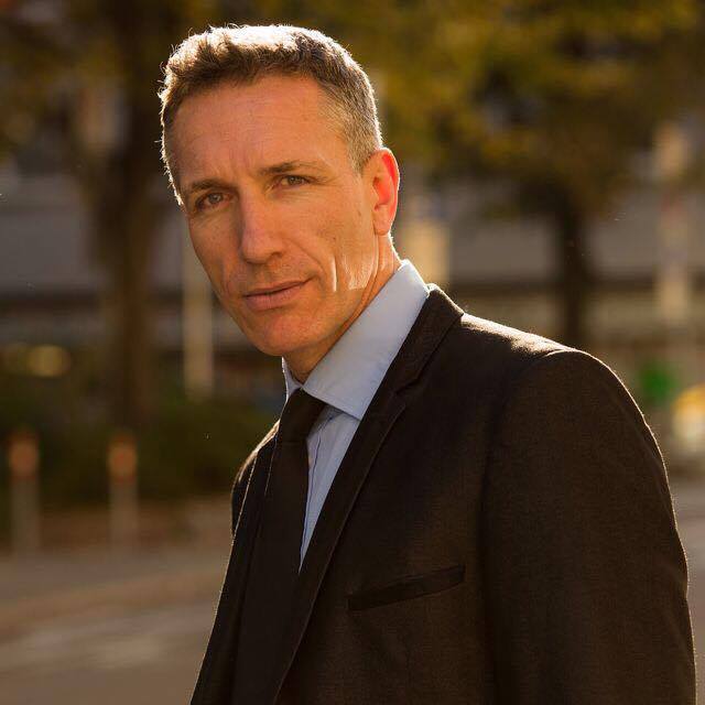 Interview mit Nigel Casey - musicalfevers Webseite!