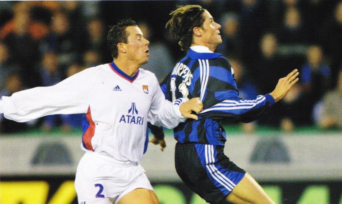 Martens Sandy - Website of clubbruggeshirts!