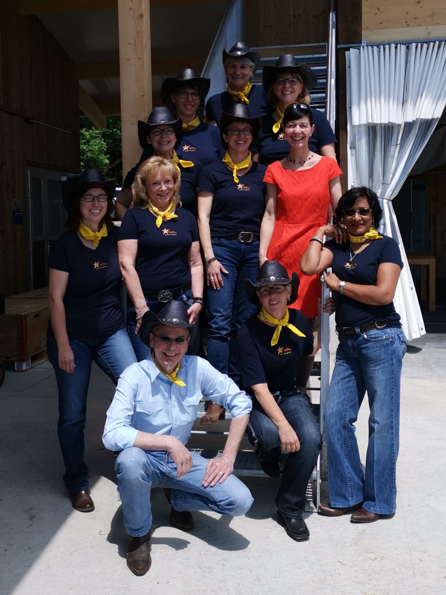 Auftritt Karin Wild‘s 50th Geburtstag - 30.05.19 - Tanzschule Furrer ...