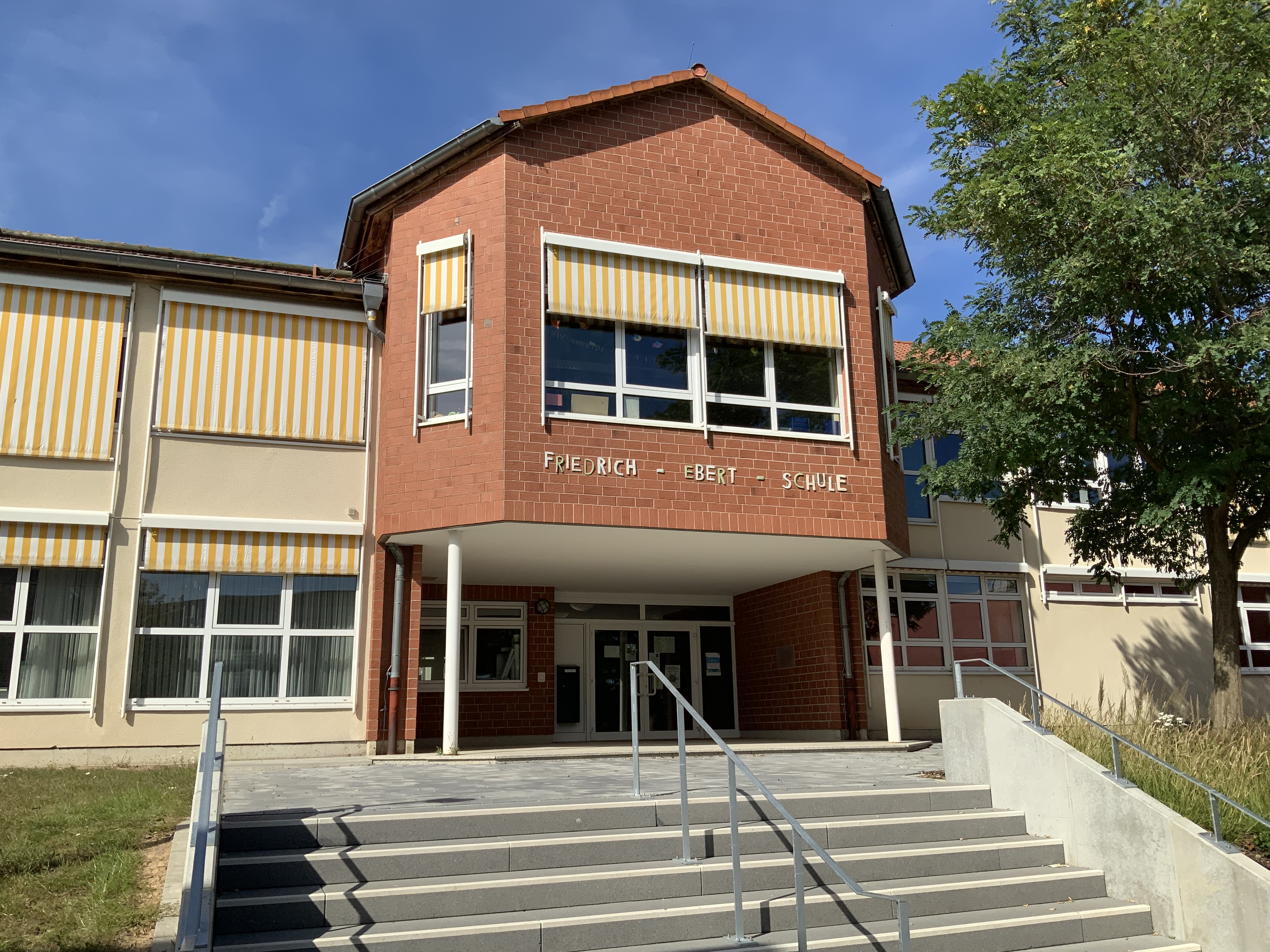 Das Kollegium - Friedrich-Ebert-Schule Baunatal