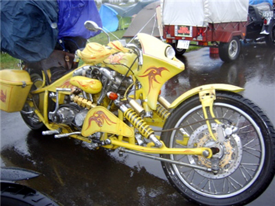 Weird Japanese Custom Bike - paulfunkdesign.com