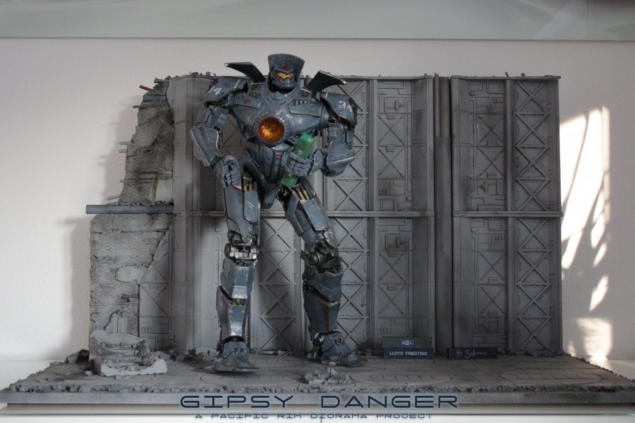 Gipsy Danger - MAXX-REPLICAS