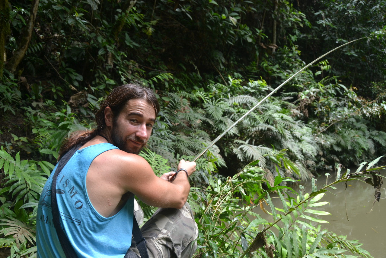 De pesca en el Amazonas - Viajando por Latinoamérica- Zaigua Through ...