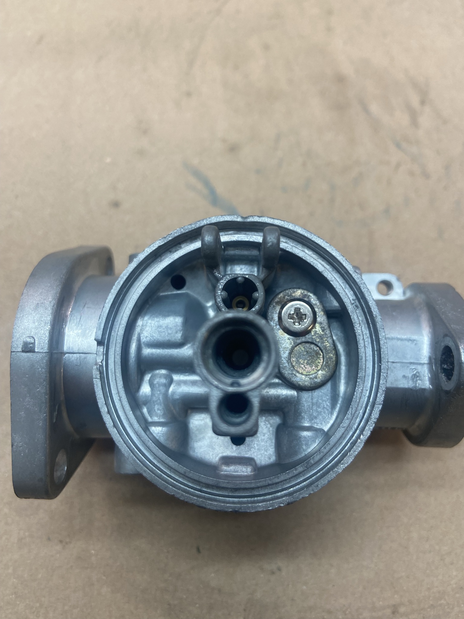 Gurtner Vergaser - MAG Motor revisionen, Motrac Rapid Aebi