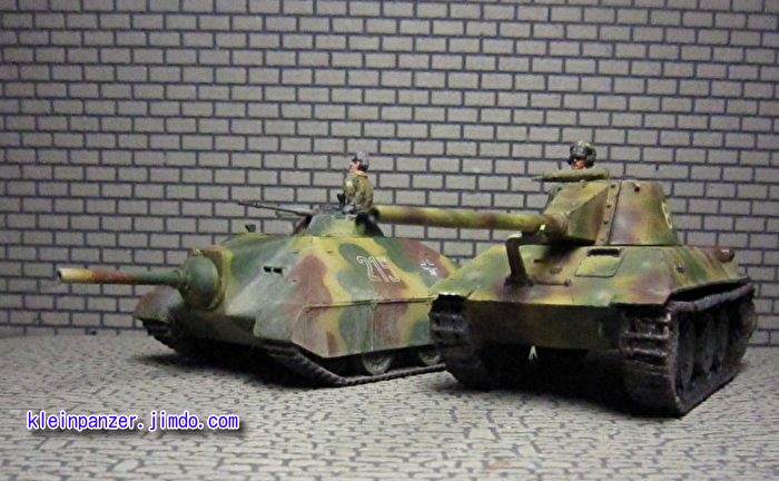 Jagdpanzer 38D mit 10.5cm-PAW 1000 (FCM 1-76) - kleinpanzer Jimdoページ