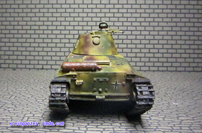 Jagdpanzer 38D mit 10.5cm-PAW 1000 (FCM 1-76) - kleinpanzer Jimdoページ