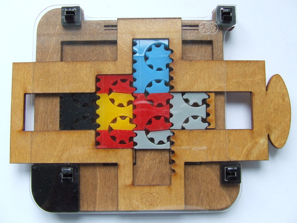 Sliding block puzzle with images of M.C. Escher - wittingen-puzzels's ...