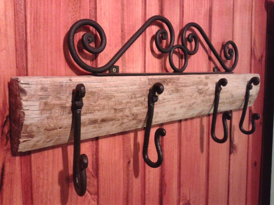 PERCHEROS DE HERRERÍA - Página web de fhfdemexico