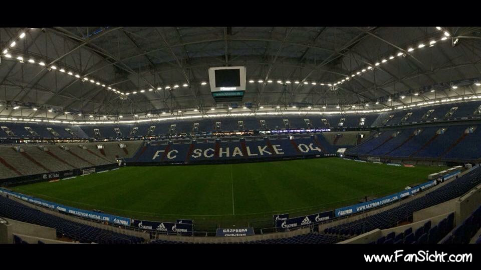 Neutraler Bereich Schalke VELTNIS Arena - FanSicht - Dein Blick aufs Spielfeld!