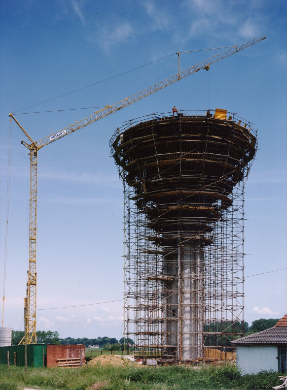 Les types de grues à tour - Site pour grutiers