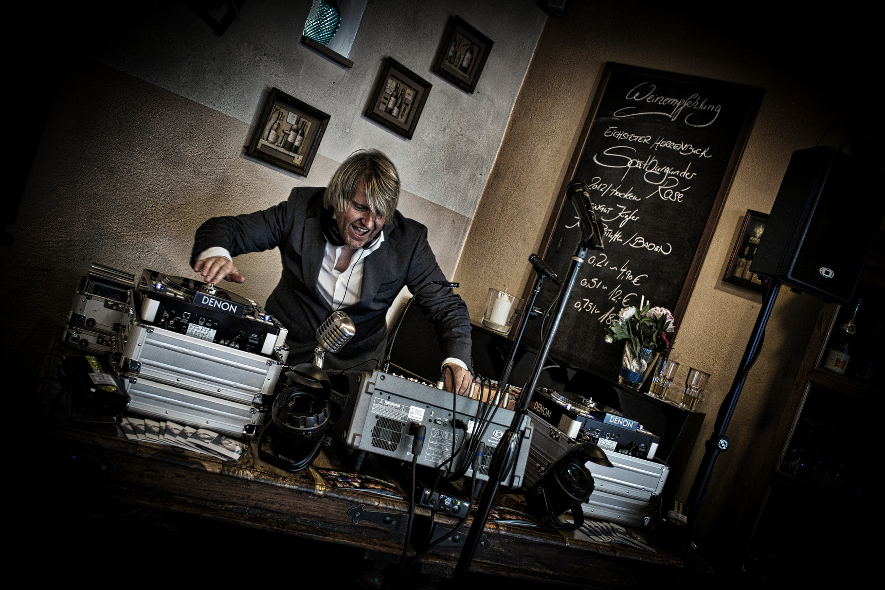 weit mehr als ein DJ - MARC NOVA