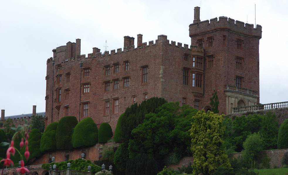 Powis 城 - イギリス古城散歩