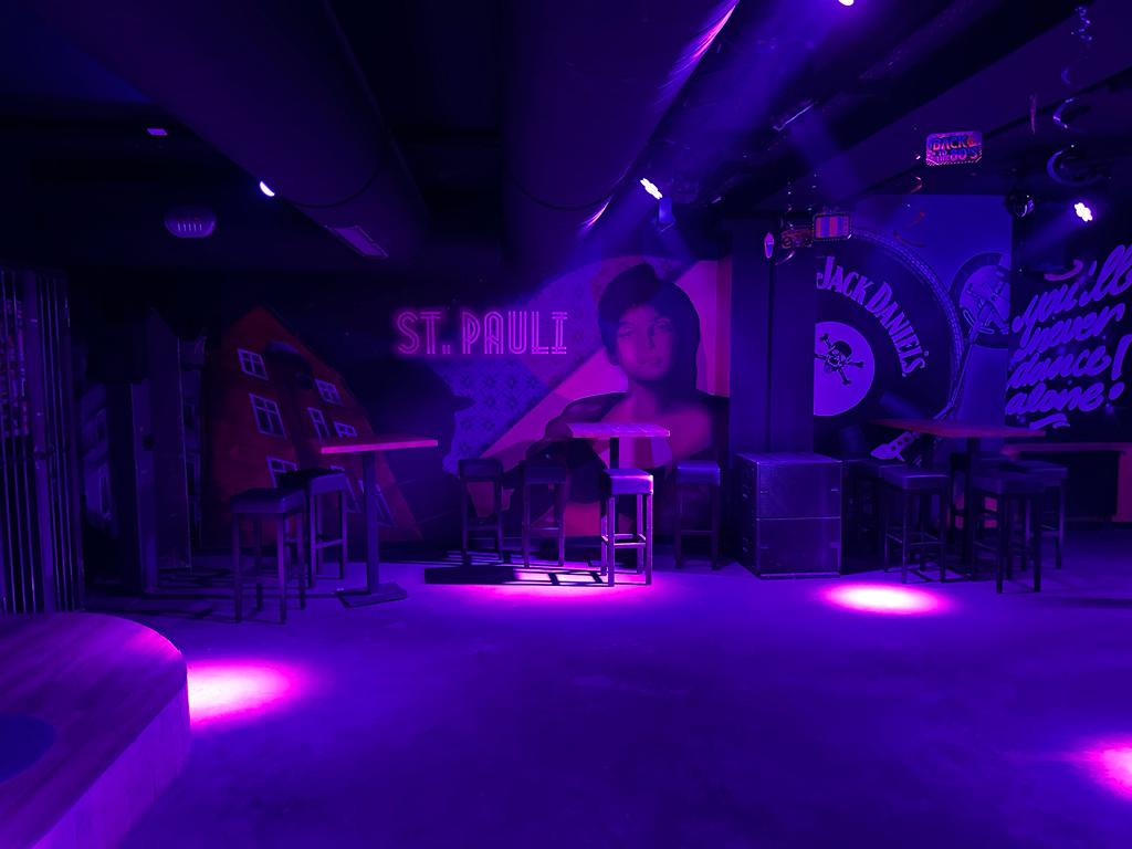 ROSIS CLUB - MITTEN IN DER NEUSTADT - Rosis Club | Dresden