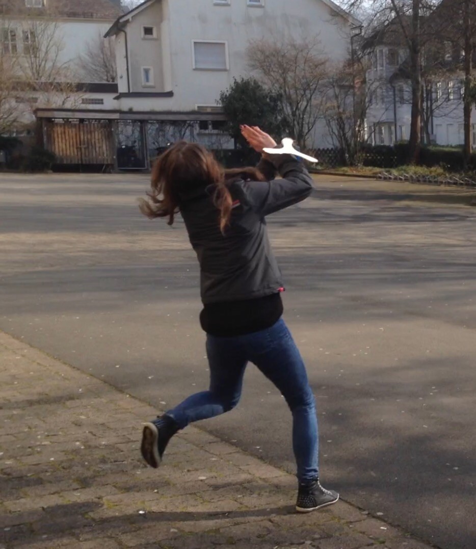 Bumerangs bauen, werfen und analysieren - mathebeimueller