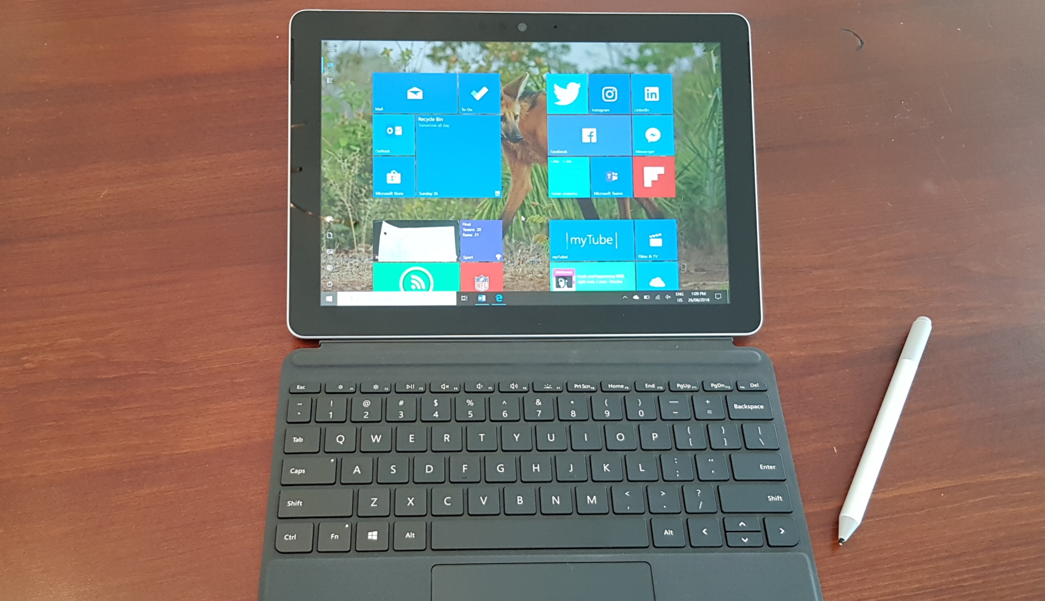 A Teacher's Experience with the Surface Go - History Skills