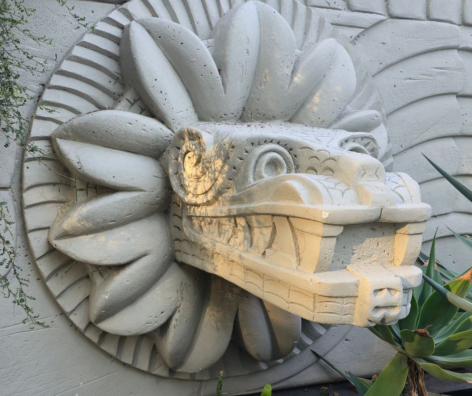 Quetzalcoatl: The terrifying Aztec snake god and his mysterious return ...