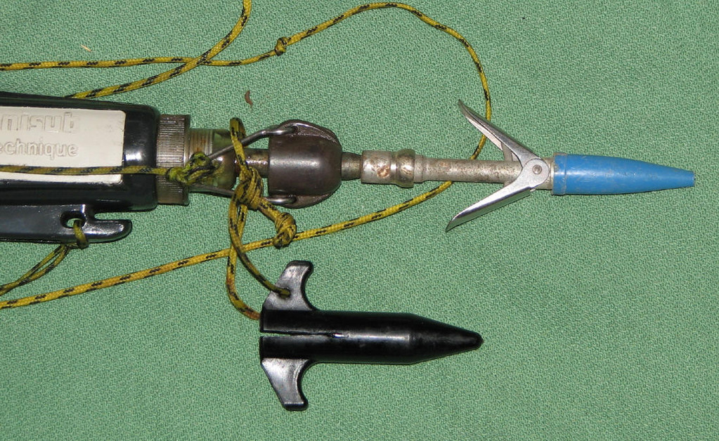 LA SPIROTECHNIQUE TECHNISUB - Chasse sous marine