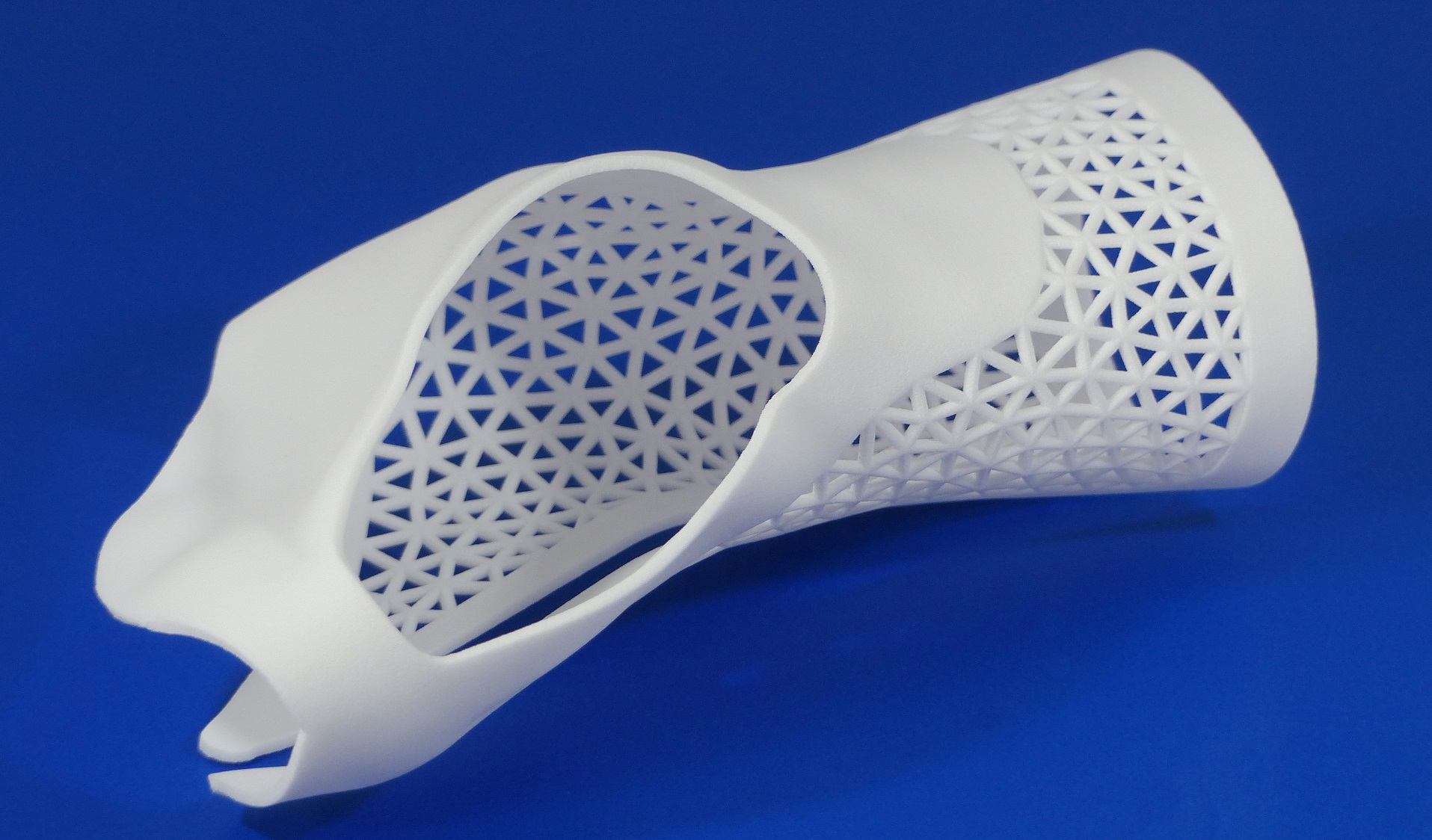 selektives Lasersintern (SLS) Kunststoff - MFD GmbH