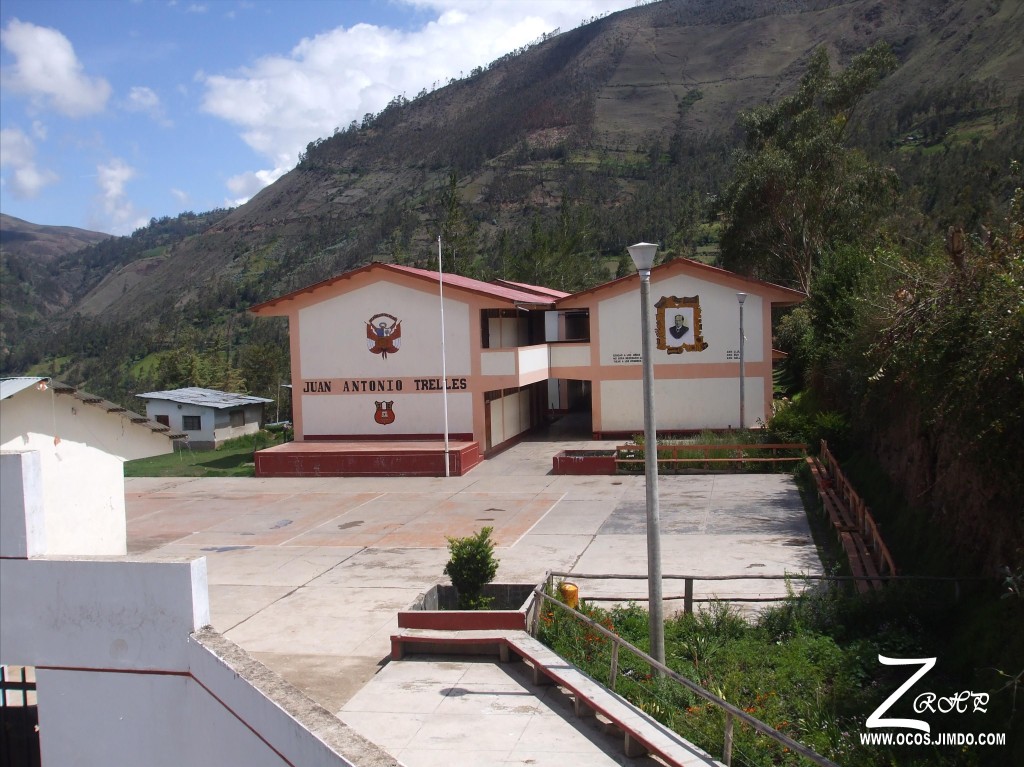 COLEGIO " JUAN ANTONIO TRELLES" - PERLA DE APURIMAC
