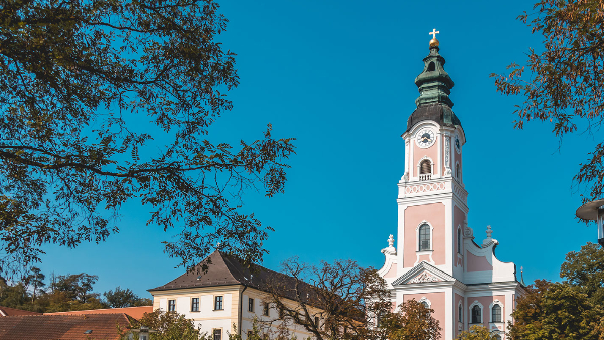 Herzlich willkommen beim Mayerhofer in Aldersbach - mayerhofer ...